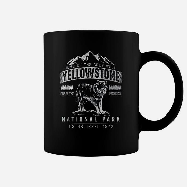 Vintage Grey Wolf Yellowstone National Park Coffee Mug | Seseable