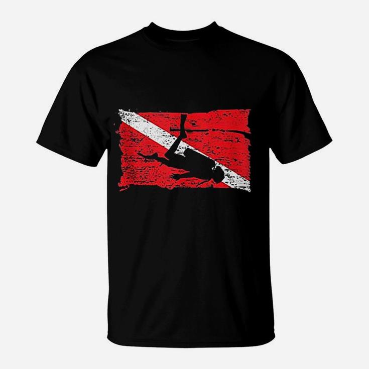 Scuba Diving Flag Vintage Divers T-Shirt - Seseable